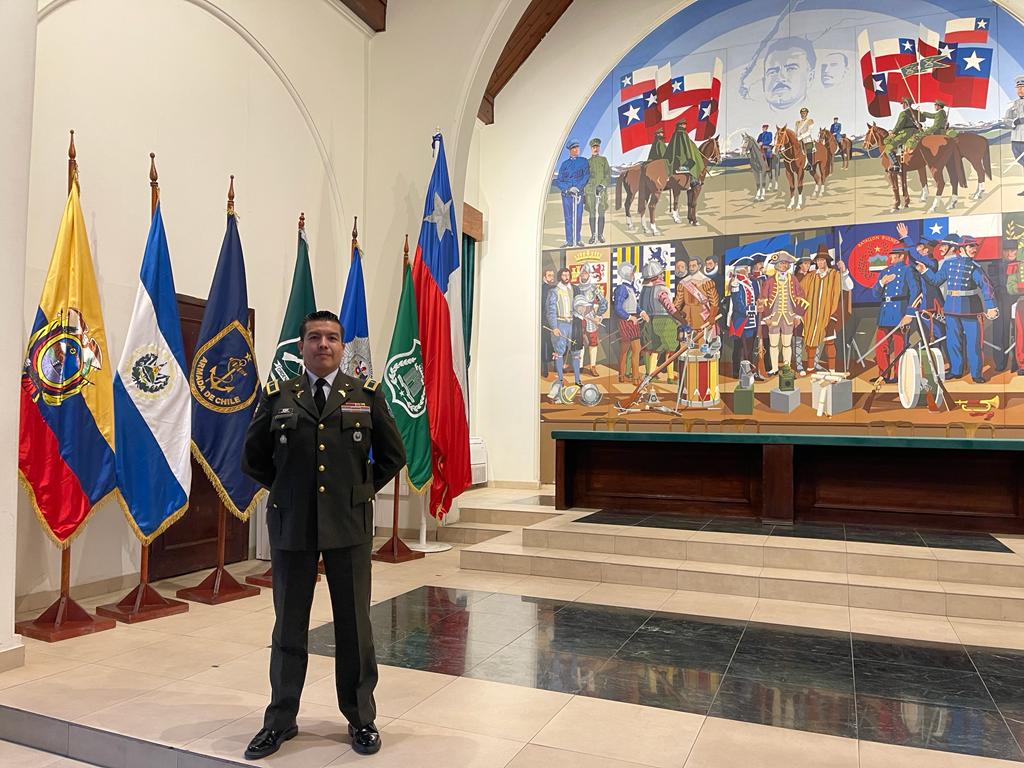 Becarios egresados del Curso Oficial Graduado de la Academia de Ciencia ...