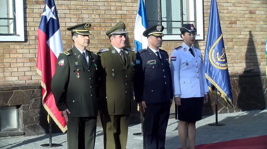 BECARIOS EGRESADOS DEL CURSO OFICIAL GRADUADO DE LA ACADEMIA DE ...
